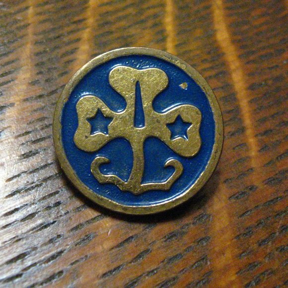 Girl Scouts | Jewelry | Vintage Girl Scouts Uniform Lapel Pin Badge ...